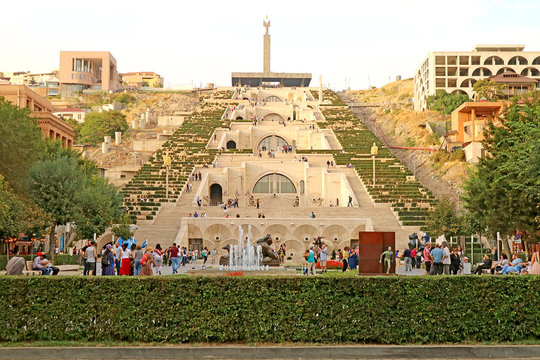 「Kaskad」の画像 - 224 件の Stock 写真、ベクターおよびビデオ | Adobe Stock