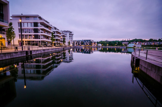 รูปภาพPhoenixsee – เลือกดูภาพถ่ายสต็อก เวกเตอร์ และวิดีโอ271 | Adobe Stock