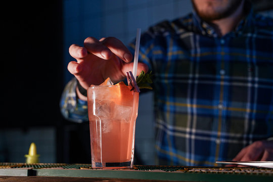 รูปภาพSpirituous – เลือกดูภาพถ่ายสต็อก เวกเตอร์ และวิดีโอ1,154 | Adobe ...