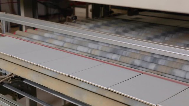 "Ceramic Tiles Manufacturing" Bilder – Durchsuchen 161 Archivfotos ...