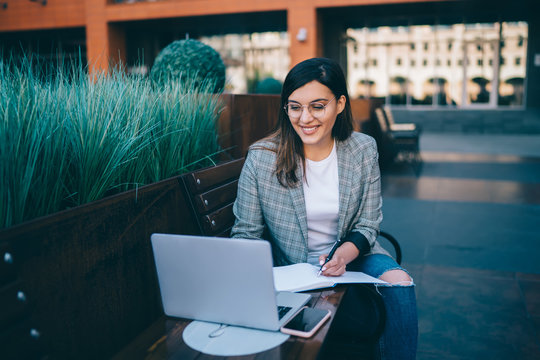 Freelancing Images – Browse 1,318,592 Stock Photos, Vectors, and Video ...