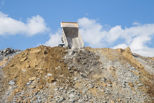 "Refuse Tip" Bilder – Durchsuchen 70 Archivfotos, Vektorgrafiken und ...