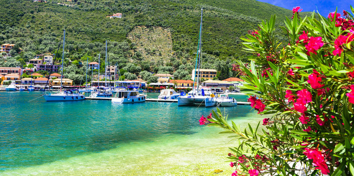 Lefkada-Bilder: Stock-Fotos & -Videos. | Adobe Stock