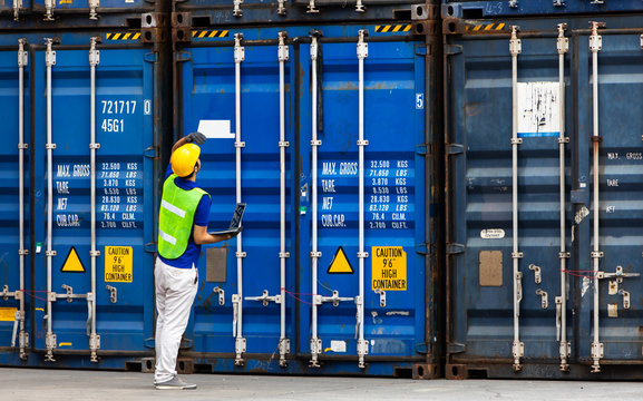 รูปภาพShipper – เลือกดูภาพถ่ายสต็อก เวกเตอร์ และวิดีโอ4,951 | Adobe Stock