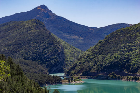 รูปภาพAndra – เลือกดูภาพถ่ายสต็อก เวกเตอร์ และวิดีโอ761 | Adobe Stock