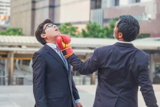 รูปภาพBattle – เลือกดูภาพถ่ายสต็อก เวกเตอร์ และวิดีโอ2,570,039 | Adobe ...