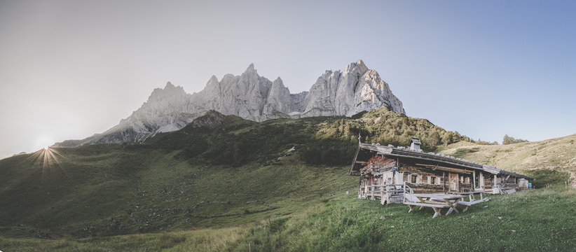 รูปภาพUrige – เลือกดูภาพถ่ายสต็อก เวกเตอร์ และวิดีโอ129 | Adobe Stock