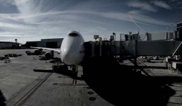 Aerobridge Bilder – Durchsuchen 5,693 Archivfotos, Vektorgrafiken und ...