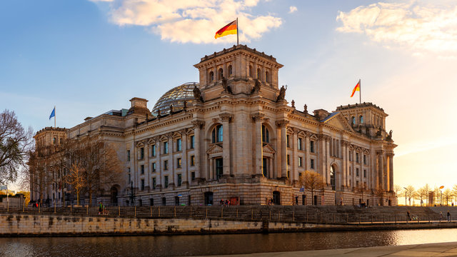 Glags Bilder – Durchsuchen 354 Archivfotos, Vektorgrafiken und Videos ...