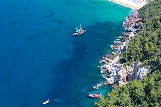 Mid-Sea Images – Browse 71 Stock Photos, Vectors, and Video | Adobe Stock