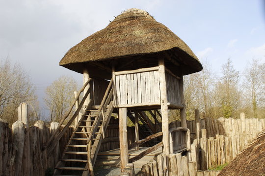 Wikingerdorf Bilder – Durchsuchen 5,211 Archivfotos, Vektorgrafiken und ...