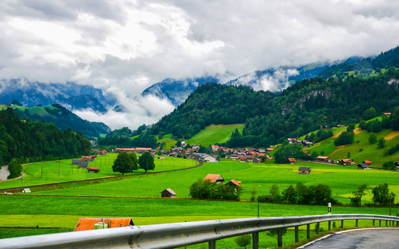 Jaunpass-Bilder: Stock-Fotos & -Videos. | Adobe Stock