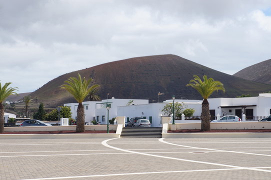 1723 Imagens – Procure 172 fotos, vetores e vídeos | Adobe Stock