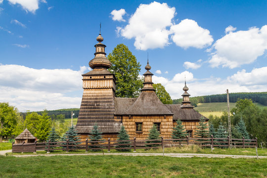 Lemkovyna bilder – Bläddra bland 342 stockfoton, vektorer och videor ...