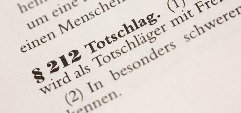 Strafgesetzbuch Bilder – Durchsuchen 3,335 Archivfotos, Vektorgrafiken ...