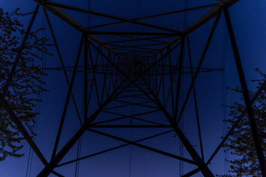 Gittermast-Bilder: Stock-Fotos & -Videos. | Adobe Stock