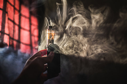 Vape Bilder – Durchsuchen 81,835 Archivfotos, Vektorgrafiken und Videos ...