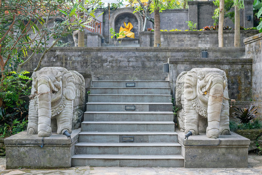 Gatekeeper Images – Browse 2,561 Stock Photos, Vectors, and Video ...