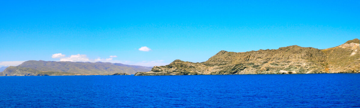 Gavrio Bilder – Durchsuchen 209 Archivfotos, Vektorgrafiken und Videos ...