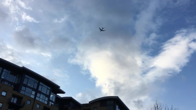 รูปภาพFlaying – เลือกดูภาพถ่ายสต็อก เวกเตอร์ และวิดีโอ9,685 | Adobe Stock