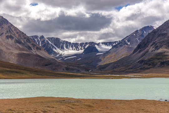 รูปภาพBayan-Ulgii – เลือกดูภาพถ่ายสต็อก เวกเตอร์ และวิดีโอ514 | Adobe Stock