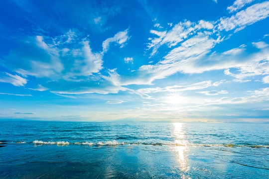 「水平線」の写真素材 | 20,490,067件の無料イラスト画像 | Adobe Stock