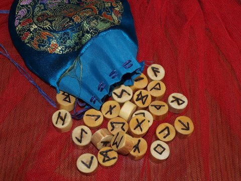 「Runy」の写真素材 | 46件の無料イラスト画像 | Adobe Stock