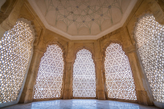 Moucharabieh Images – Parcourir 365 le catalogue de photos, vecteurs et ...