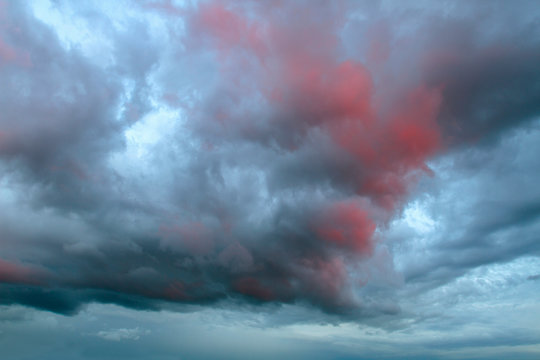 Thunder-Storm bilder – Bläddra bland 3,396 stockfoton, vektorer och ...