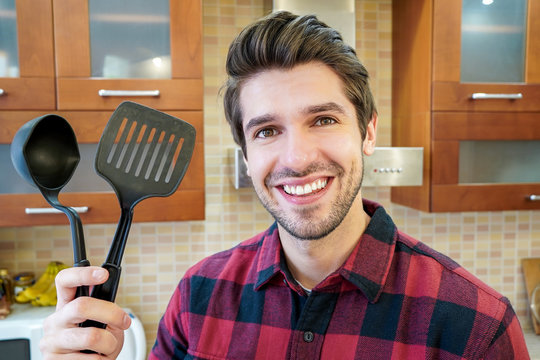 Spachelor Imagens – Procure 17 fotos, vetores e vídeos | Adobe Stock