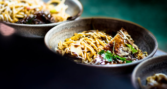 「Modan-Yaki」の写真素材 | 4件の無料イラスト画像 | Adobe Stock