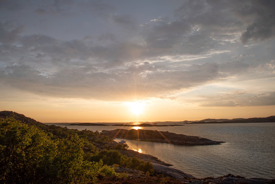Marstrand bilder – Bläddra bland 578 stockfoton, vektorer och videor ...