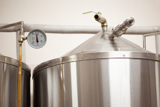 รูปภาพFermentation – เลือกดูภาพถ่ายสต็อก เวกเตอร์ และวิดีโอ192,214 ...