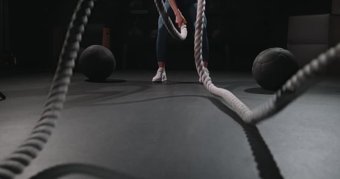"Crossfit Woman" Imagens – Procure 288 fotos, vetores e vídeos | Adobe ...