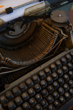 Stenotype Bilder – Durchsuchen 284 Archivfotos, Vektorgrafiken und ...