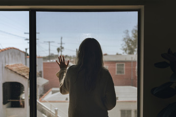 15+ Free Girl Looking Out Window Pictures - Pikwizard
