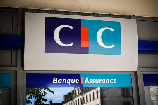 「Cic」の写真素材 | 426件の無料イラスト画像 | Adobe Stock