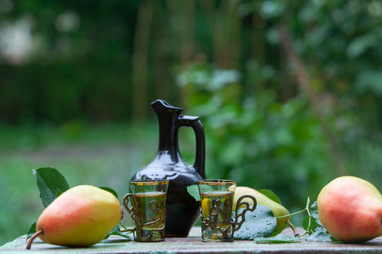 Slivovitz Bilder – Durchsuchen 848 Archivfotos, Vektorgrafiken und Videos | Adobe Stock