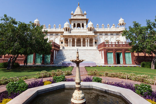 Tanda Bilder – Durchsuchen 919 Archivfotos, Vektorgrafiken und Videos ...