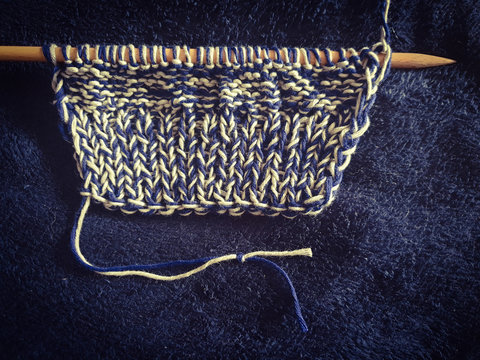 Strickzeug Bilder – Durchsuchen 1,986 Archivfotos, Vektorgrafiken und ...