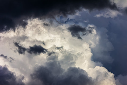 Pre-Storm Billeder – Gennemse 1,139 stockfotos, vektorer og videoer ...