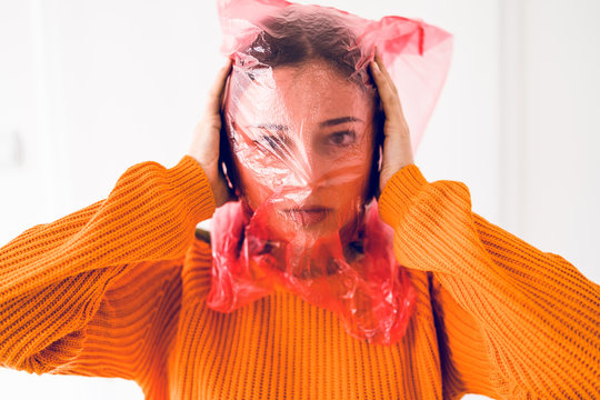 รูปภาพAsphyxiation – เลือกดูภาพถ่ายสต็อก เวกเตอร์ และวิดีโอ3,589 ...