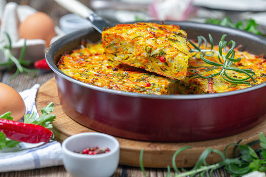 Kugel-Zucchini Bilder – Durchsuchen 481 Archivfotos, Vektorgrafiken und ...