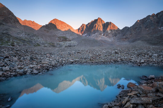 Schobergruppe Bilder – Durchsuchen 332 Archivfotos, Vektorgrafiken und ...