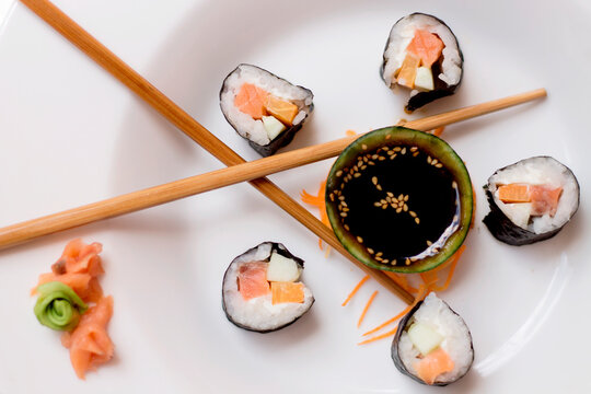 Shushi Bilder – Durchsuchen 5,938 Archivfotos, Vektorgrafiken und ...