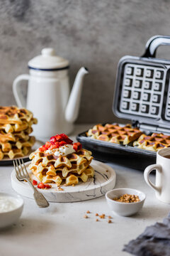 dolphy_tv photos, images, assets | Adobe Stock