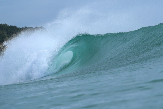 Imágenes de "Shore Break": descubre bancos de fotos, ilustraciones ...