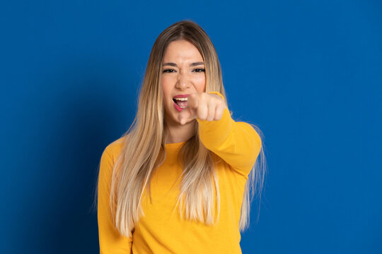 Angeklagte Bilder – Durchsuchen 88,813 Archivfotos, Vektorgrafiken und ...