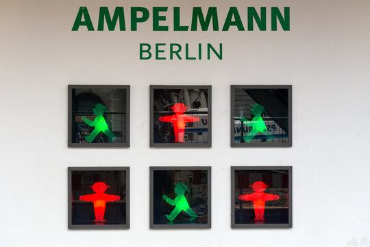 Ampelmann Images – Browse 85 Stock Photos, Vectors, and Video | Adobe Stock