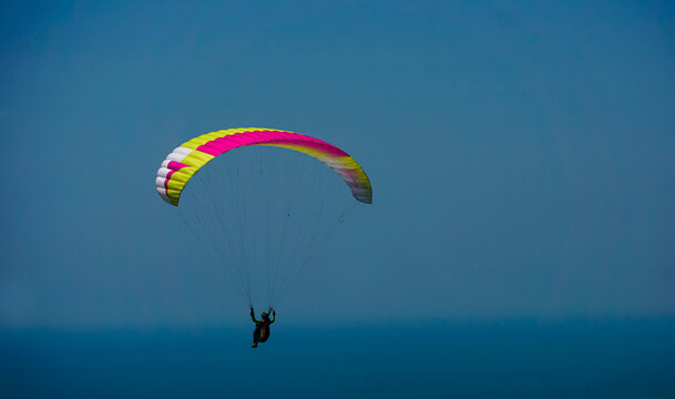 Paralayang Images – Browse 158 Stock Photos, Vectors, and Video | Adobe ...